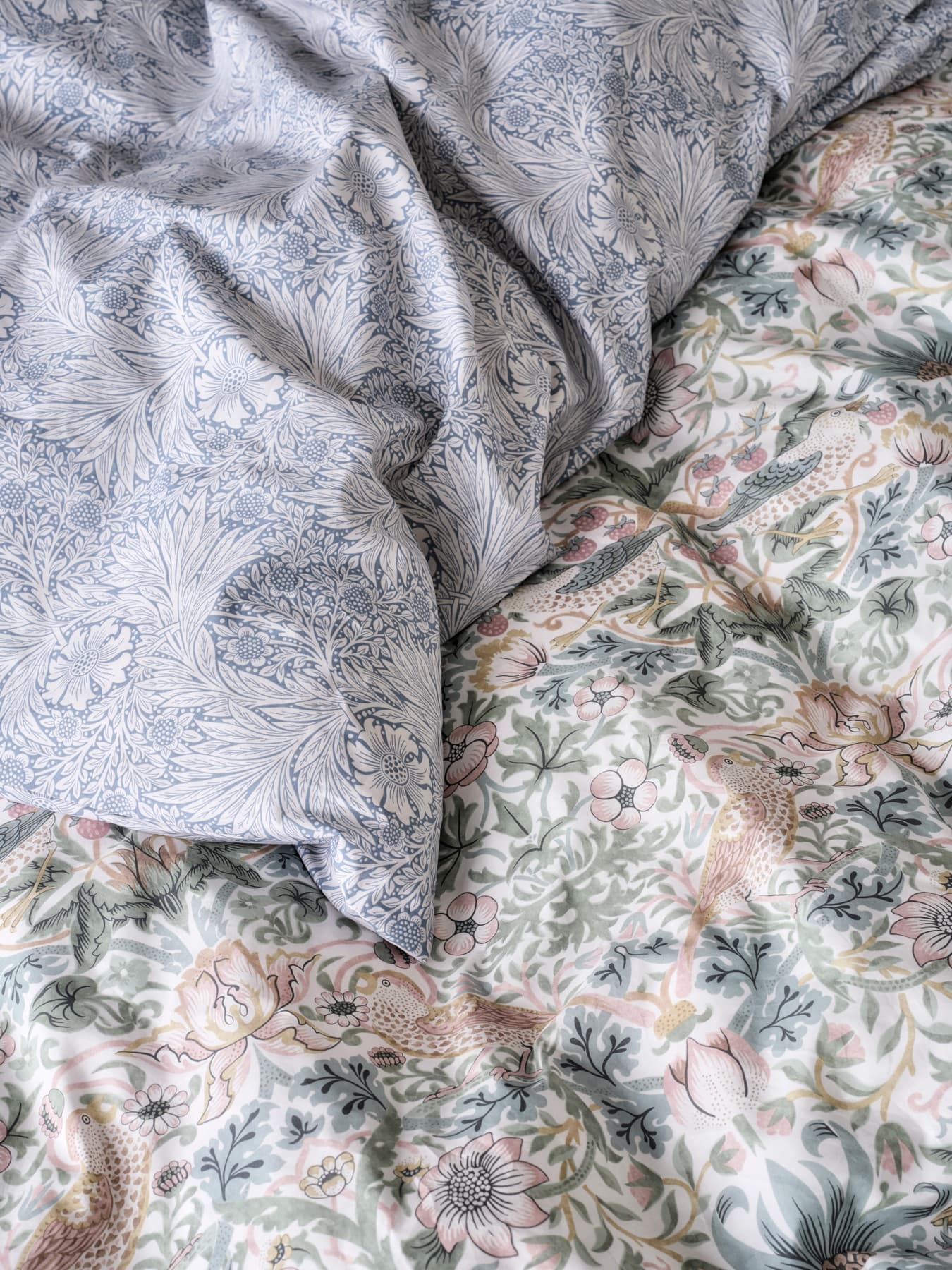 Duvet Cover | Strawberry Thief - Green / Pink | Mille Notti